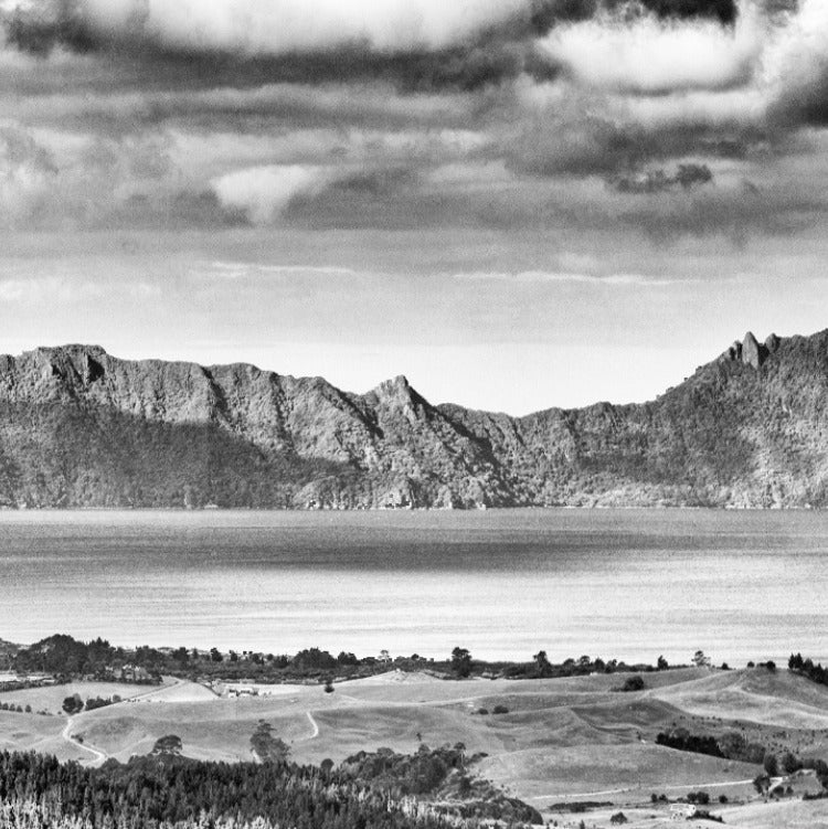 Whangarei - ALAN SQUIRES – MDGallery